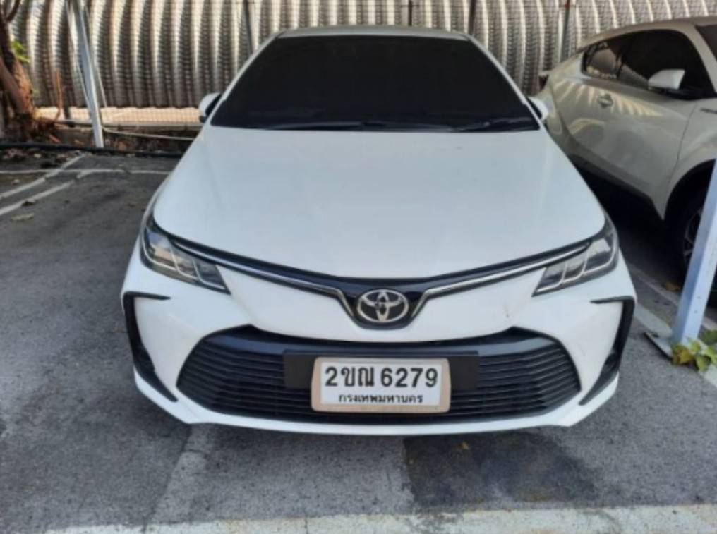 Toyota Corolla Altis 1.6 G | gurumalist