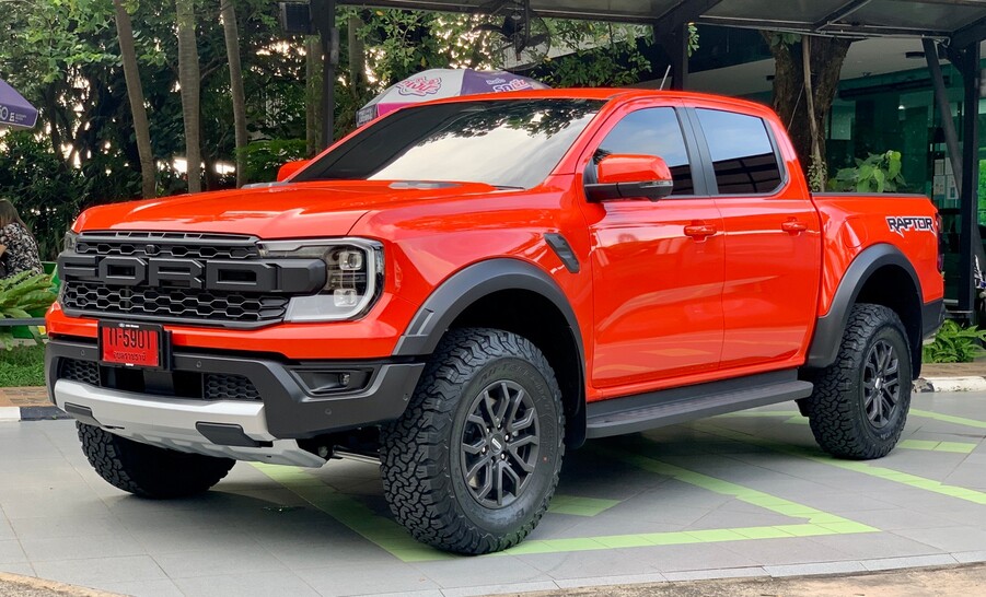 Ford Ranger 3 Raptor Double Cab 4 Doors | gurumalist